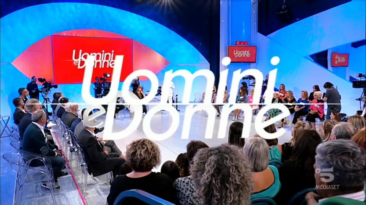 Spoiler 'U&D Trono Classico': Veronica accusa Giulia di acquistare ...