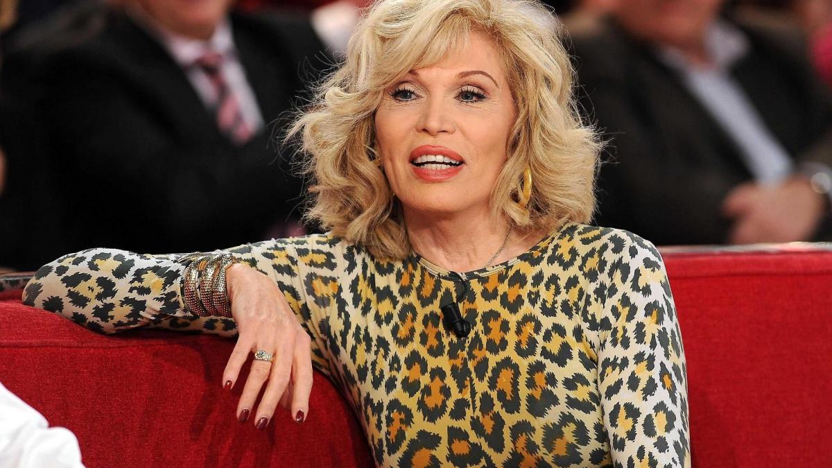 La Repubblica delle donne, Amanda Lear su Salvador Dalì: 'Era molto ...
