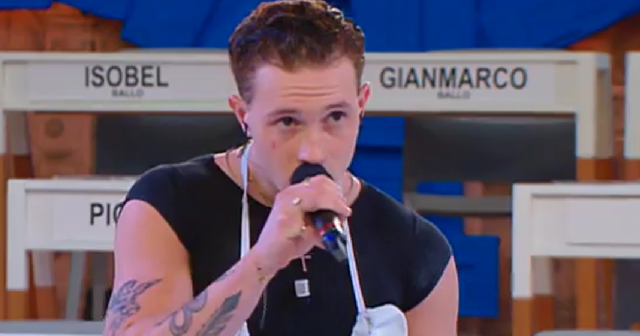 Amici 22, torna il sereno tra Maria e Wax, la conduttrice: 'Contenta che stai meglio'