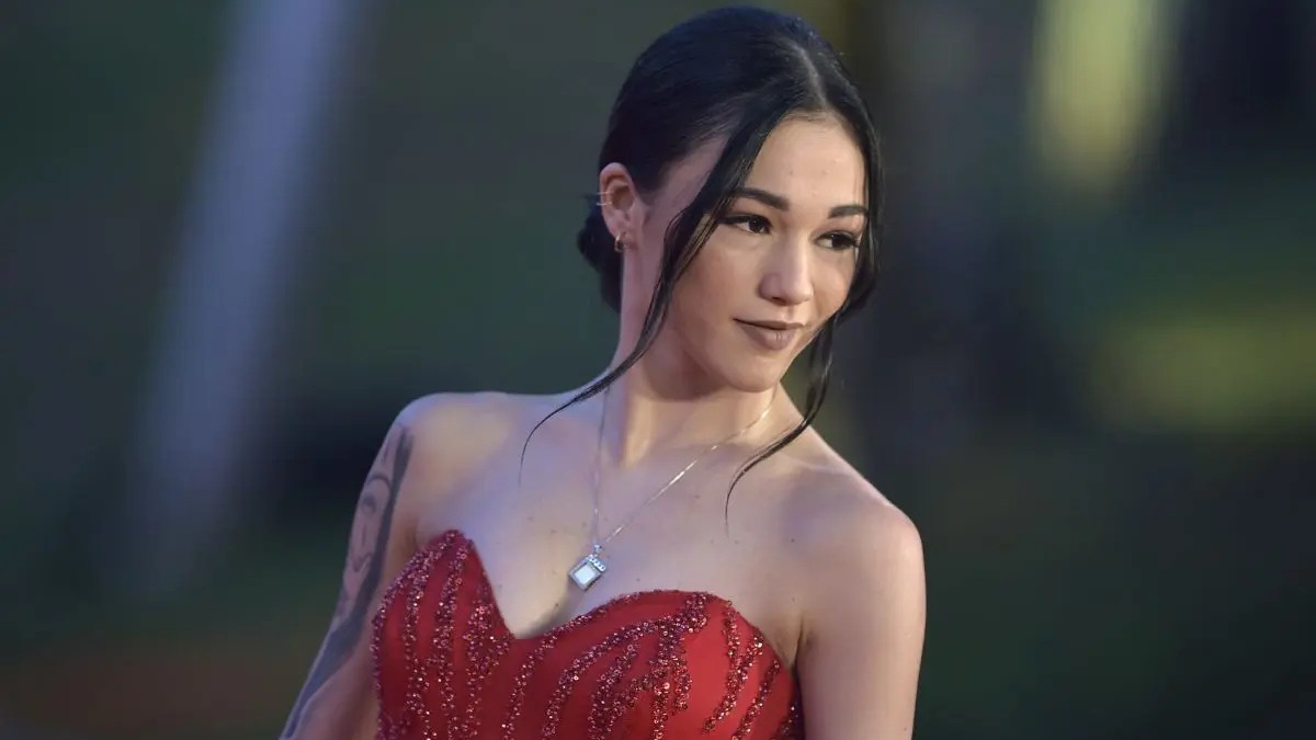 Mare Fuori, 5 curiosità sull'interprete di Rosa Ricci: ama i tatuaggi