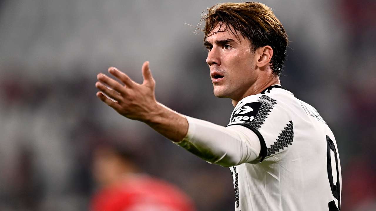 Juventus Il Real Madrd Avrebbe Messo Nel Mirino Dusan Vlahovic