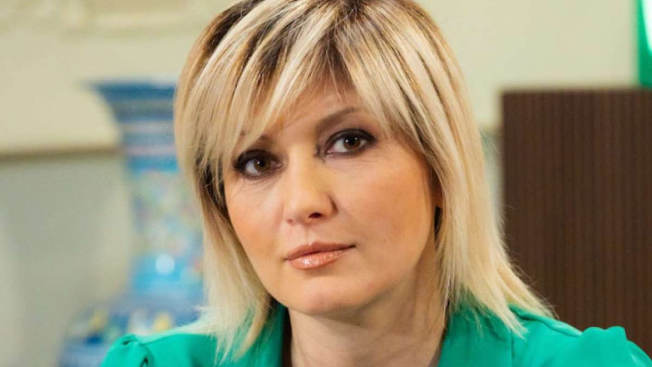 Upas, spoiler dal 20 al 24/11: Lara presa di mira dalle detenute