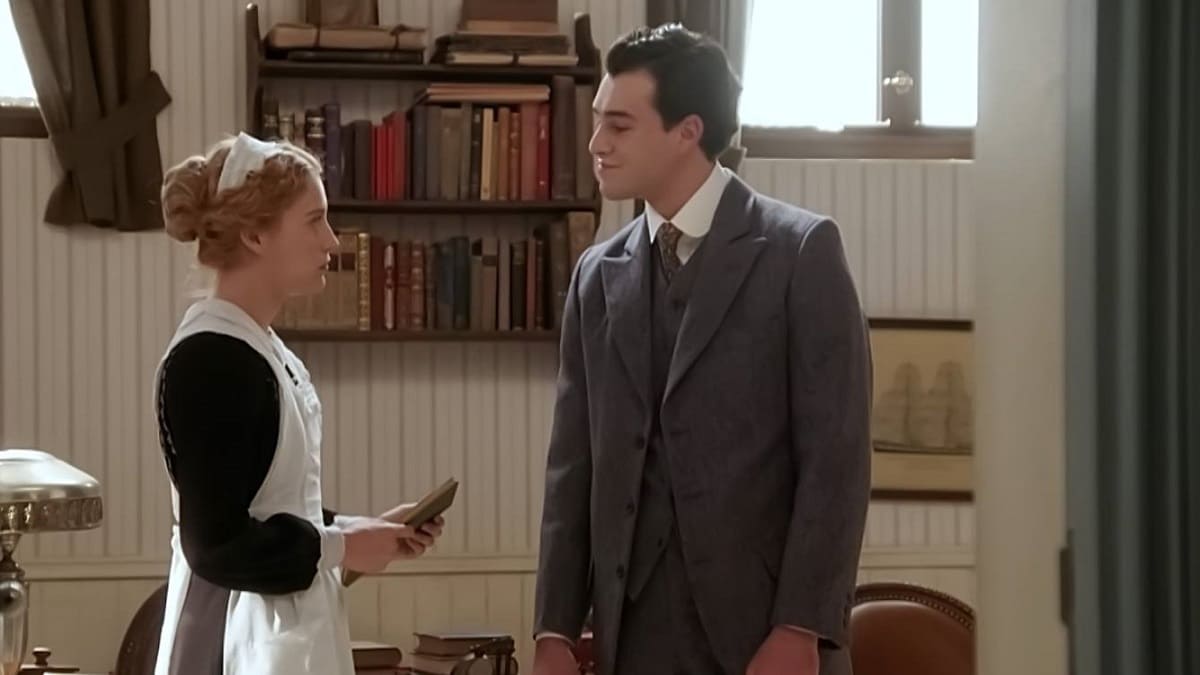 La Promessa, spoiler: Curro parte per il fronte